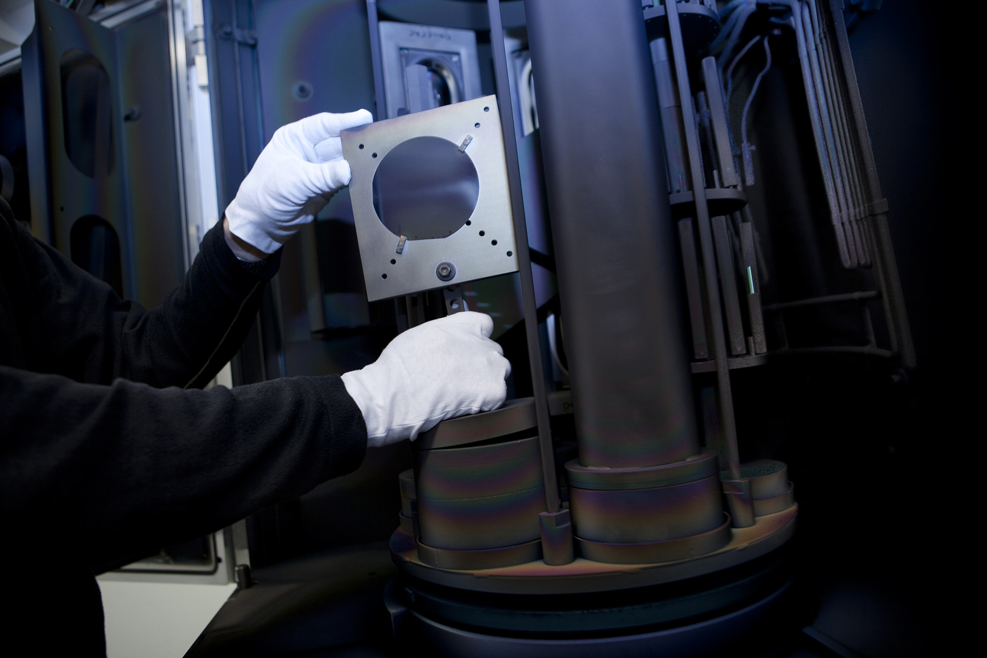 Surface technologies - PVD coatings, plasma nitriding, wear test ...