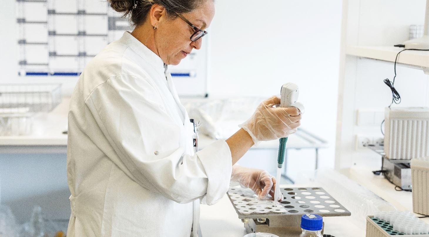 Microbial analysis - fish - Danish Technological Institute