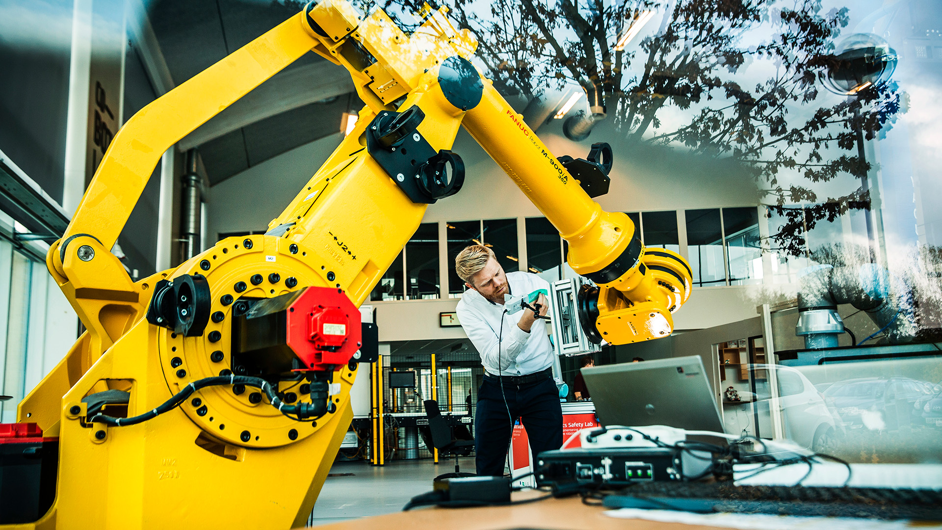 Robot technology projects at DTI - Danish Technological Institute